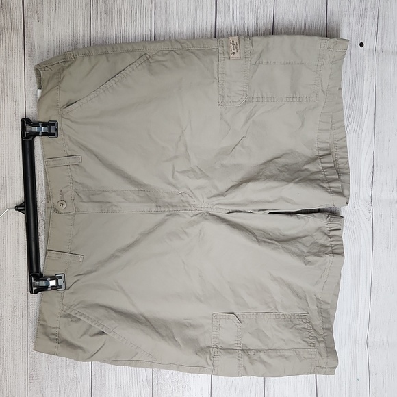 Wrangler | Shorts | Wrangler Tan Cargo Shorts | Poshmark
